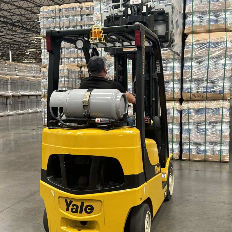 Flame King 33.5LB Empty Steel Forklift Propane Tank Cylinder with Built-in Gauge, Gray | Wayfair